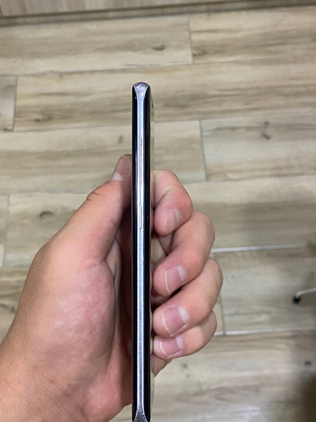 Samsung S8 sotiladi