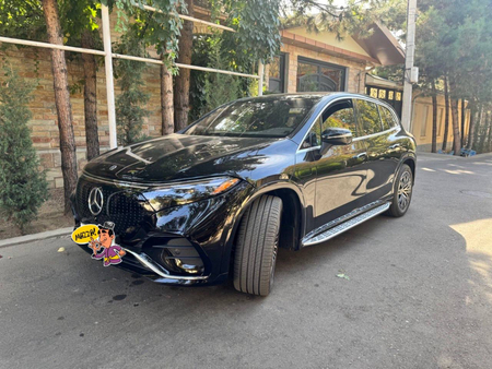 Продаётся Mercedes-Benz EQS 580 SUV ( Мерседес-Бенц)