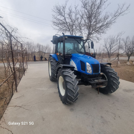 New Golland TL 100 a