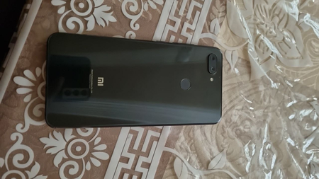 Mi 8 layt 4/64 usta koʼrmagan
