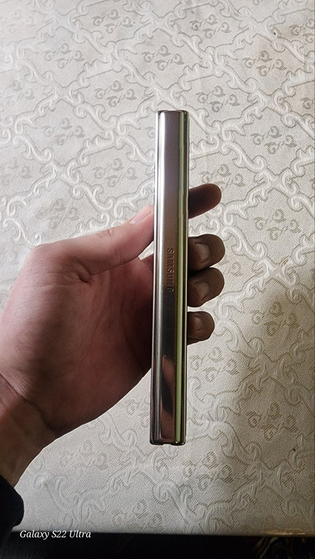 Samsung Galaxy Z Fold4