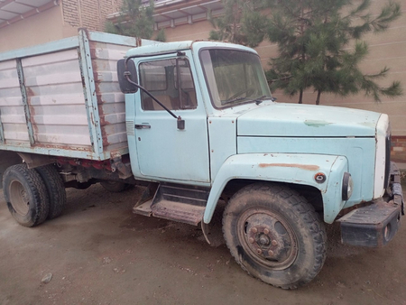 Kamaz sotiladiii