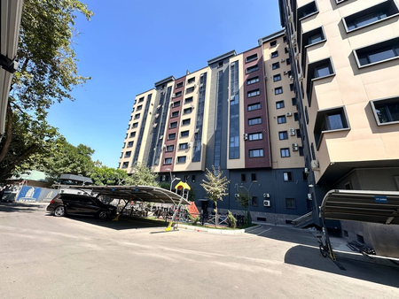 Продается 3/10/10 151м2 Лесунова