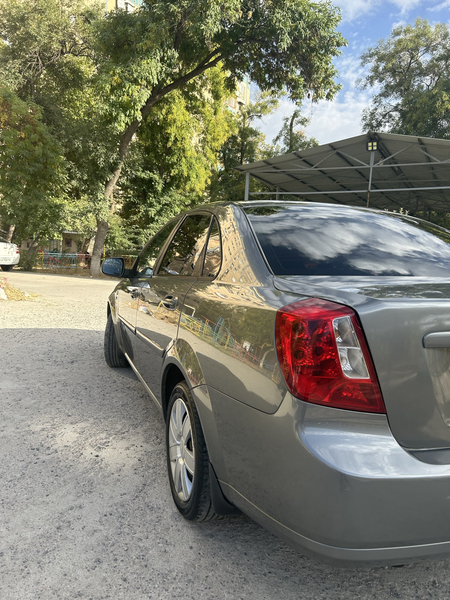 Gentra 2015  1 Evro