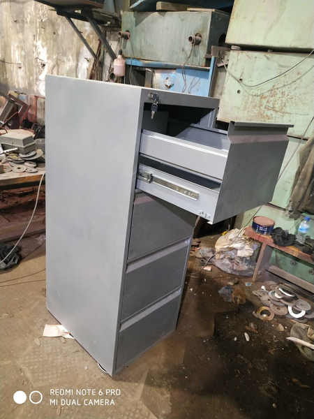 Сифатли темир шкафлар ясаймиз