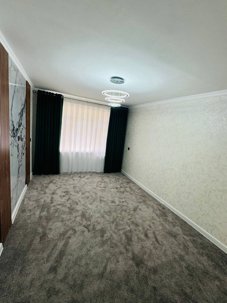 Продаеться Чиланзар-6 ТРЦ -Парус