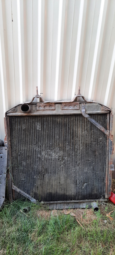 Radiator Kamaz, Zil  va boshqa turdagi mashinalarga