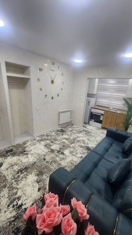 ТЦ Чиланзар-2.  1в2комнатная кирпич. Евро