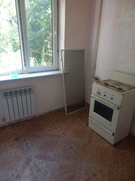 Продаётся 1 комнатная квартира в Чирчике