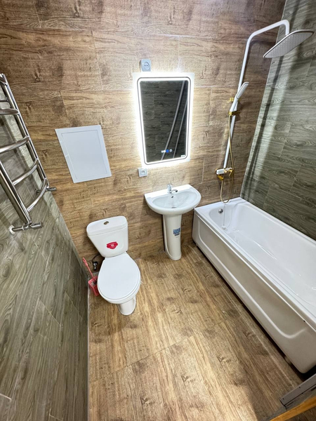 Продается. Чиланзар 4 квартал. ЕВРО 2×3-х комнатная квартира.