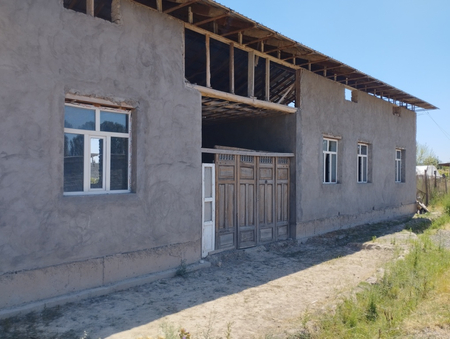 Уй сотилади, ЯНГИ участка, тўлиқ битмаган. 38000 у.е.