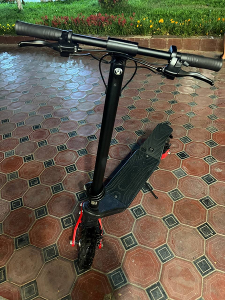 Електросамокат E-scooter x10