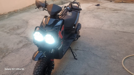 Moto Skuter 150 kub benzin  sotiladi