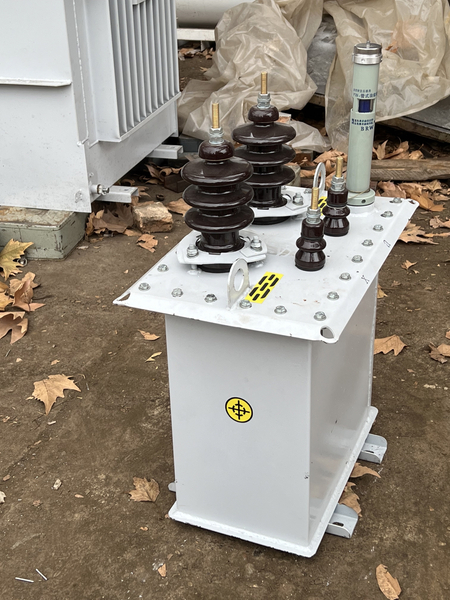Transformator OMP  10 kv 220 v