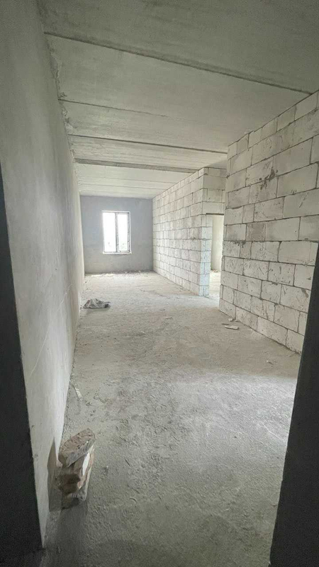 3 xonali kvartira sotiladi. e'lon id:254653