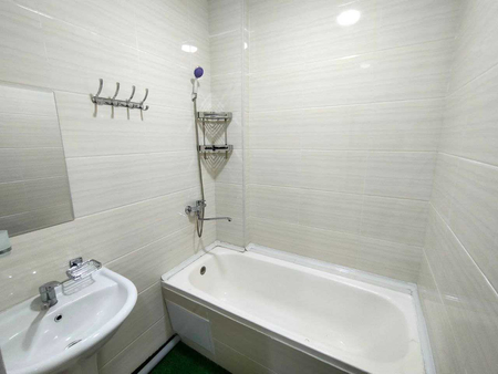 谷 126945 谷 Yakkasaray tumanida kvartira sotiladi [70 м²]