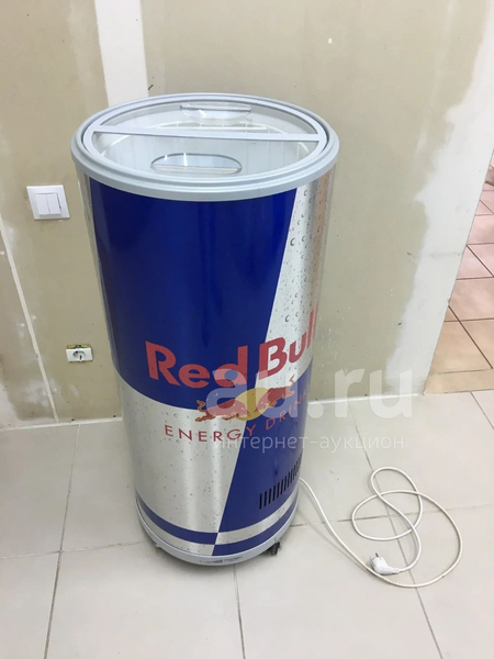 Морозильник redbull сотилади