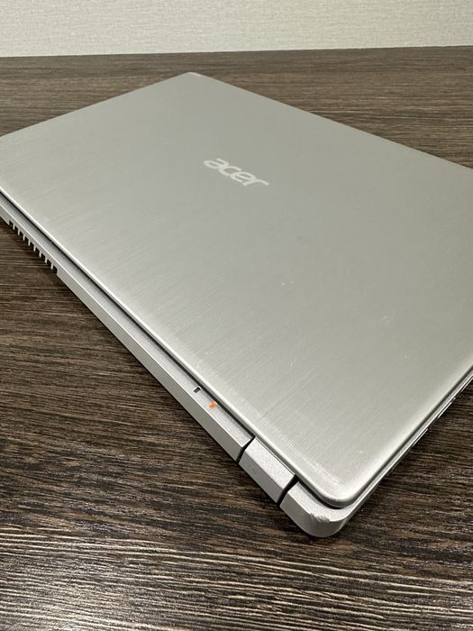 сенсорный ноутбук Acer Aspire 5, яркий Full HD экран