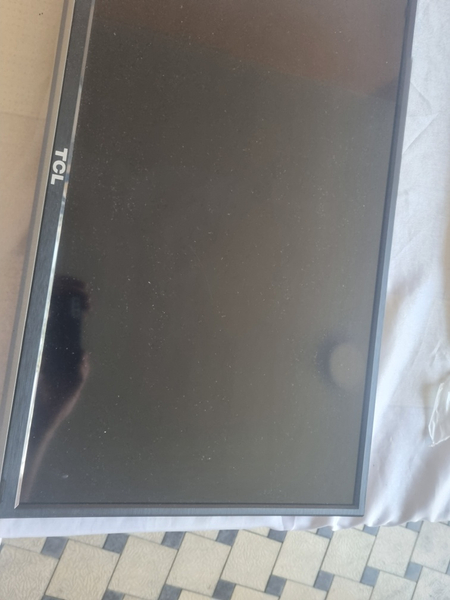 Телевизор TCL 32