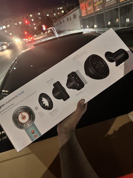 Dyson fan nural tiffany