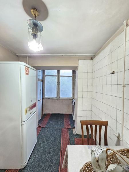 ЧИЛОНЗОР 13 2ком 3этаж срочно продам