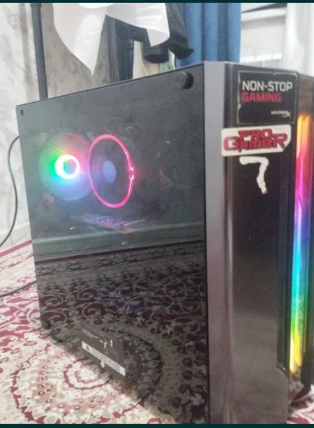 pc sotiladi yaxshi sostayaniya