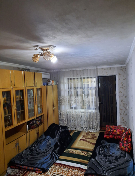 2*3/5/5срочно продаётся квартира на Чиланзар Мевазор