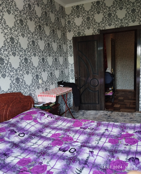 Продам 2-х комнатную переделанную в 3-х.Квартира находиться в Тройцке