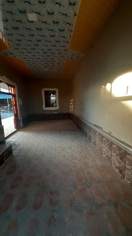 Uchastka sotiladi