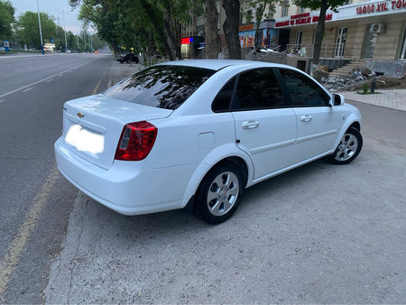 Gentra 3 / 2022 / 26000km