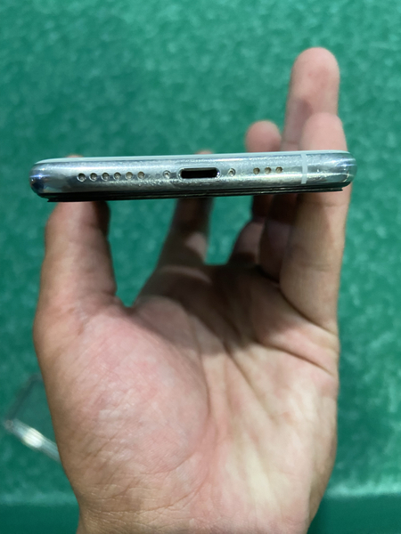 Iphone xs 64 GB
