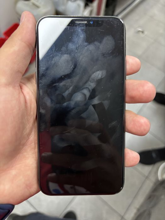 Iphone X в хорошем состоянии