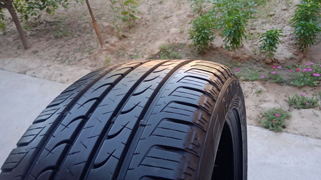 235 50 R19 Equinox radnoy