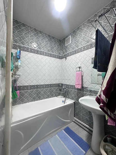 Продаётся 3 х ком квартира Юнус абад 15