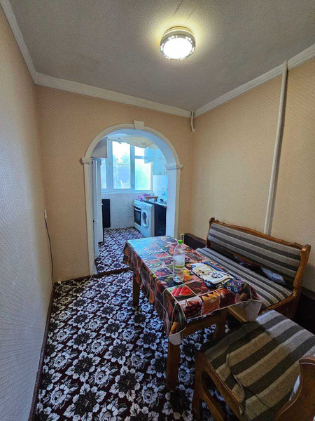 №2900.Продается 3х-комнатная квартира.