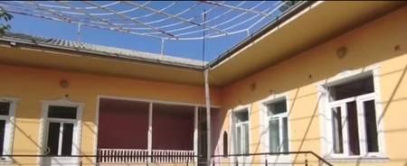 Namangan,Uychi tuman Gayrat qishlogida yashashga tayyor xovli sotiladi