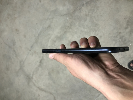 Samsung J6 plus 32 gb