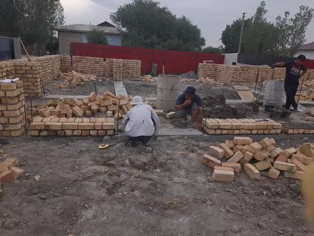 Unversalni usta birigada bor