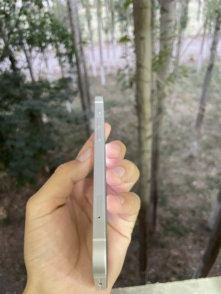iPhone 12 yangi