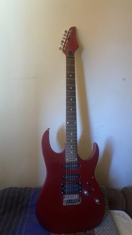 gitara lucky star