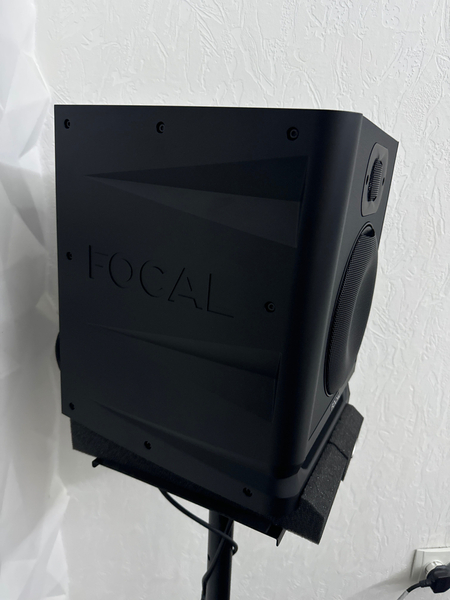 Focal evo 65 в идеальном состоянии почти не использовал