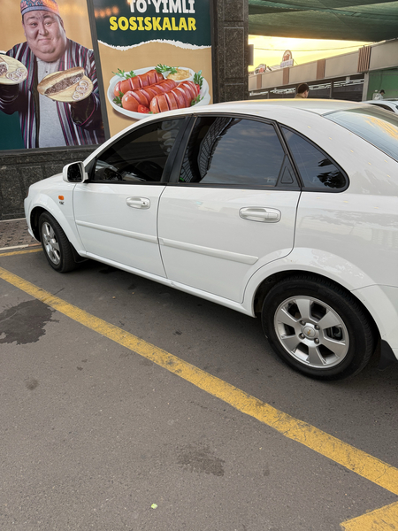 Срочно Gentra 3 pozitsiya elegant plus