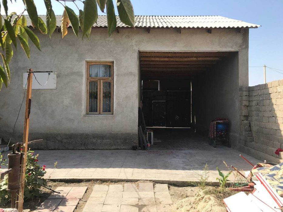 Кирарик Махалласи Лайлак кучаси 6 сотых срочно сотилади