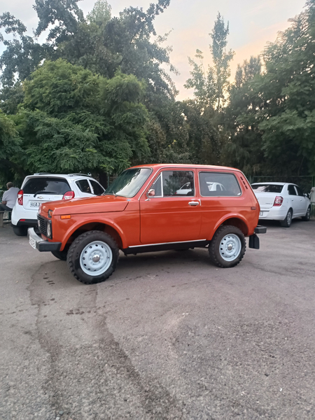 Продам свою ниву 2121