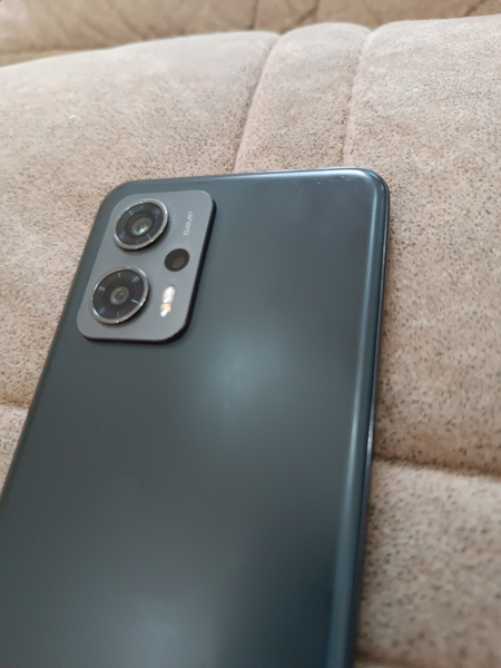 POCO X4 GT обмен айфон 11
