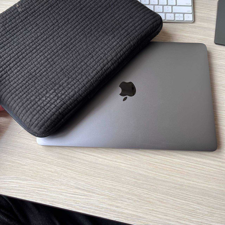 Macbook pro M1 8/512