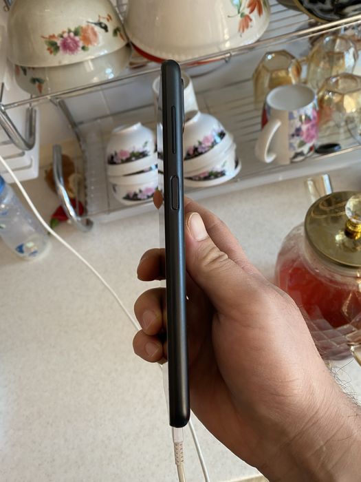 Samsung a12 64gb Black sotiladi
