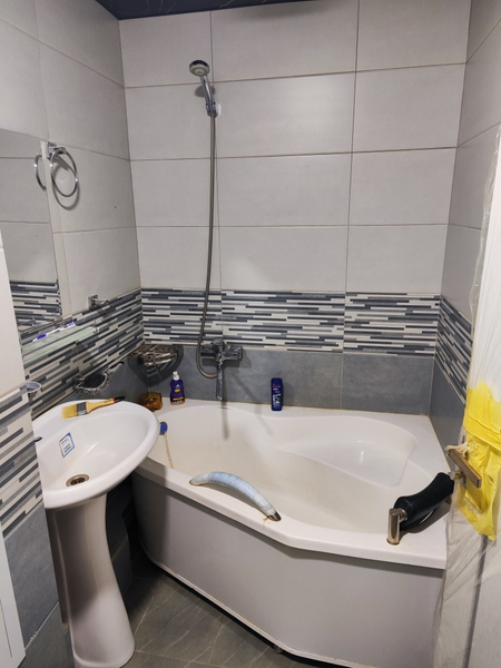 4/4/4 квартира продается