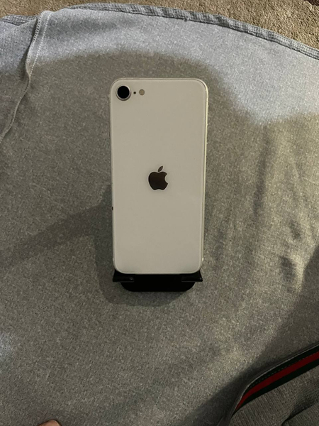 Telefon iPhone se 2020