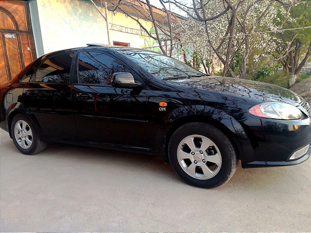 Gentra sotiladi,Yili 2020-21, poz3a/T. Probeg 80000,14000y.e
